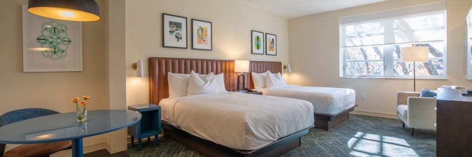 The Holbrook Hotel - Stash Hotel Rewards